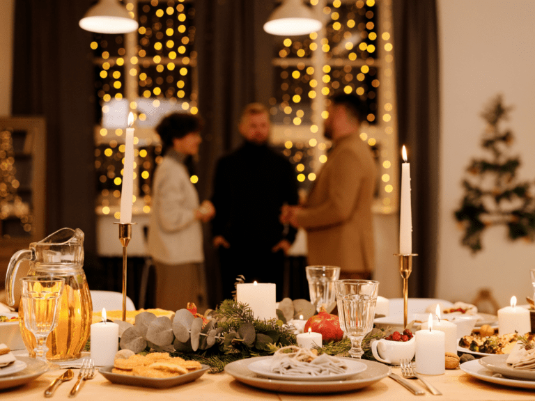 How to beat ‘Dinner Table Syndrome’ this Christmas - Deaf Action